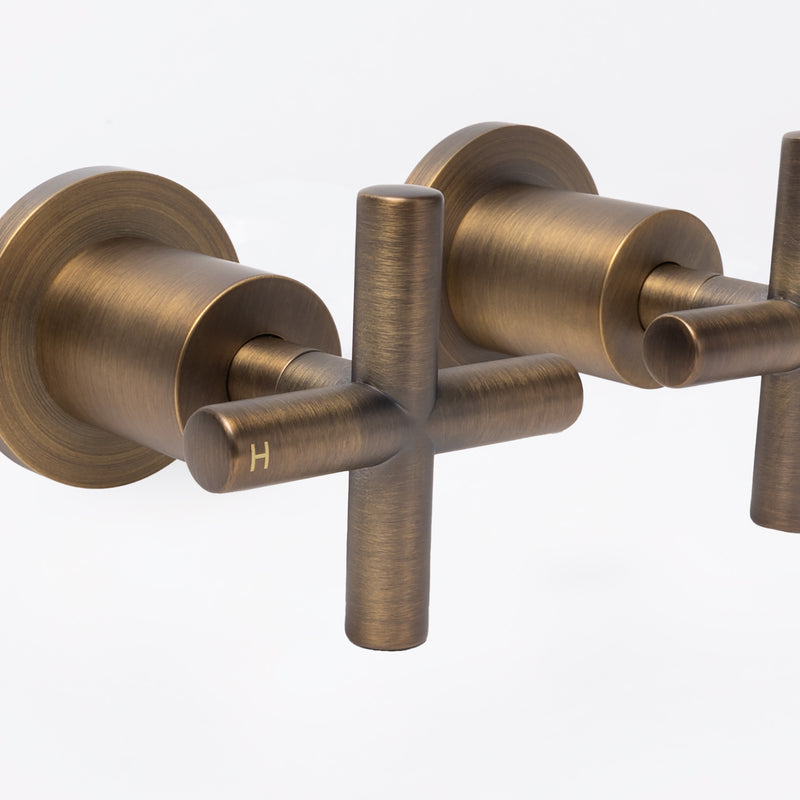 Alma Cora Brushed Vintage Antique Brass Cross Tap Handles – Buildmat